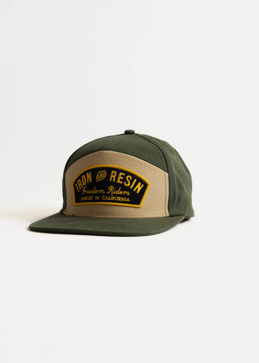 Waxed Canvas Cap with Leather Strap | Trapper Hat – Iron and Resin Europe